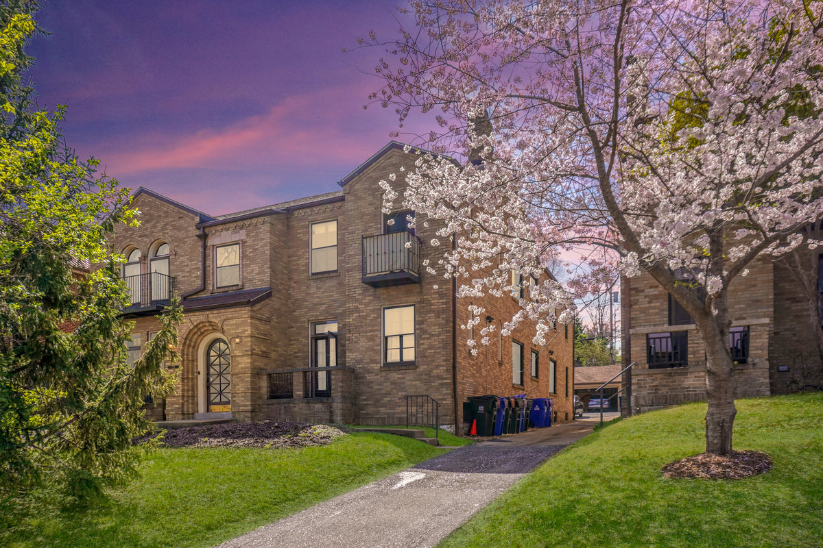 FIVE-EIGHT Pershing – UHousing